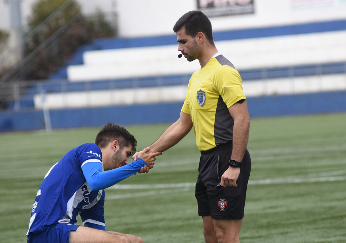José Luis Alves Matos foi o melhor árbitro - Desportivo Vale do Homem