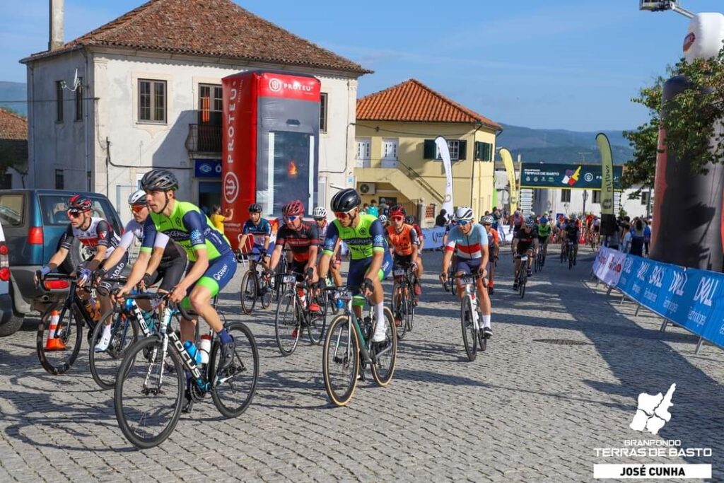 Clube De Ciclismo De Rendufe Consegue Primeiro Lugar Por Equipas Nas Clube De Ciclismo De Rendufe Consegue Primeiro Lugar Por Equipas Nas