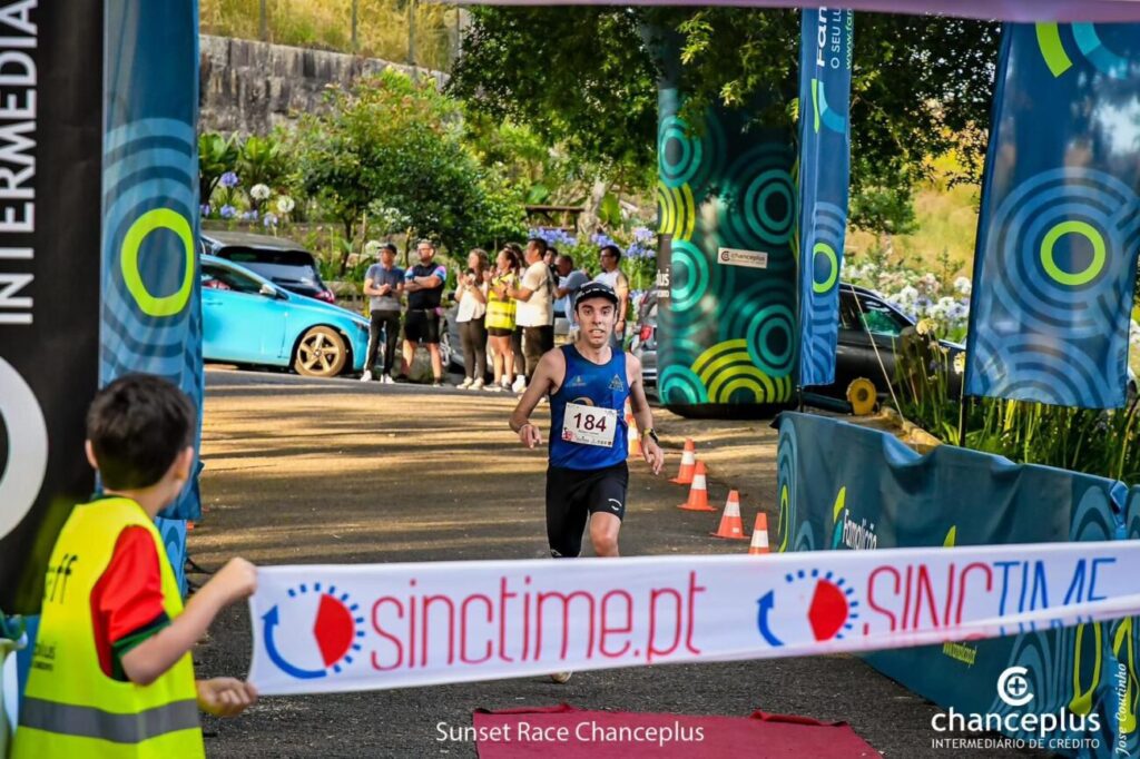 Vilaverdense Ruben Veloso foi o melhor na ChancePlus Sunset Race de ...
