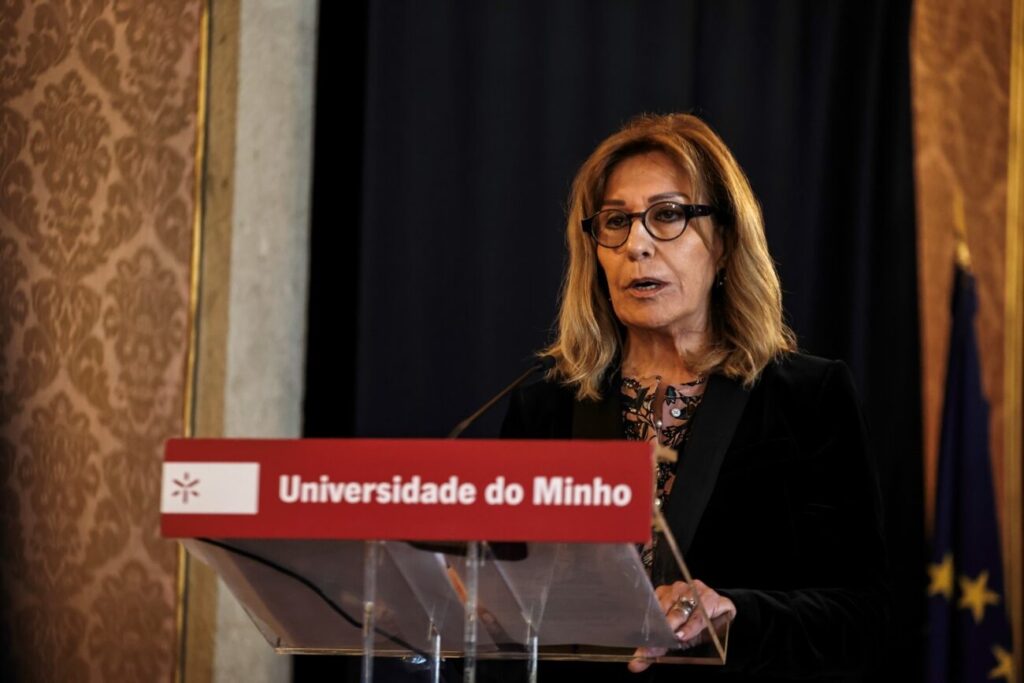 Maria da Assunção Raimundo preside ao Conselho Geral da Universidade do ...