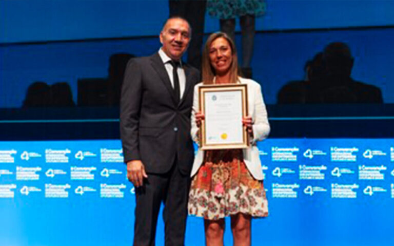 Bastonário dos enfermeiros, ex-bastonária e outros 11 arguidos ...