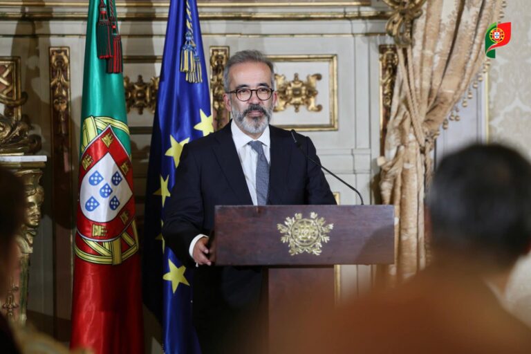 Parlamento ouve Rangel sobre declarações de Rubio sobre Lajes a pedido ...